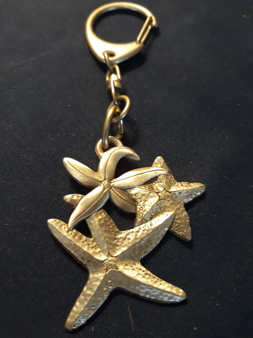 Starfish Keychain Pewter Lindsay Claire at Anwo.com Animal World®