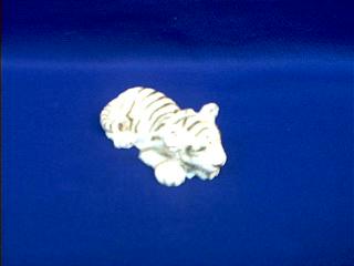 Sandicast White Tiger Figurine Snoozer at Anwo.com Animal World